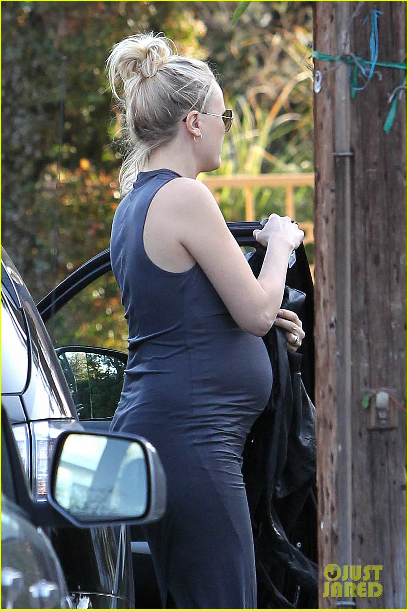 Malin Akerman: New 'Numbers Station' Trailer!: Photo 2815180 | Malin ...