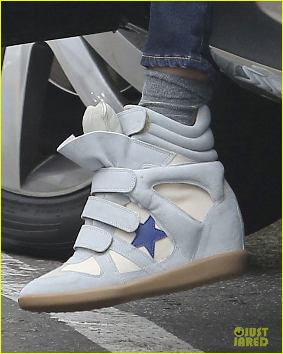 Jessica Alba: 'Escape From Planet Earth' is the Cutest Movie!: Photo ...