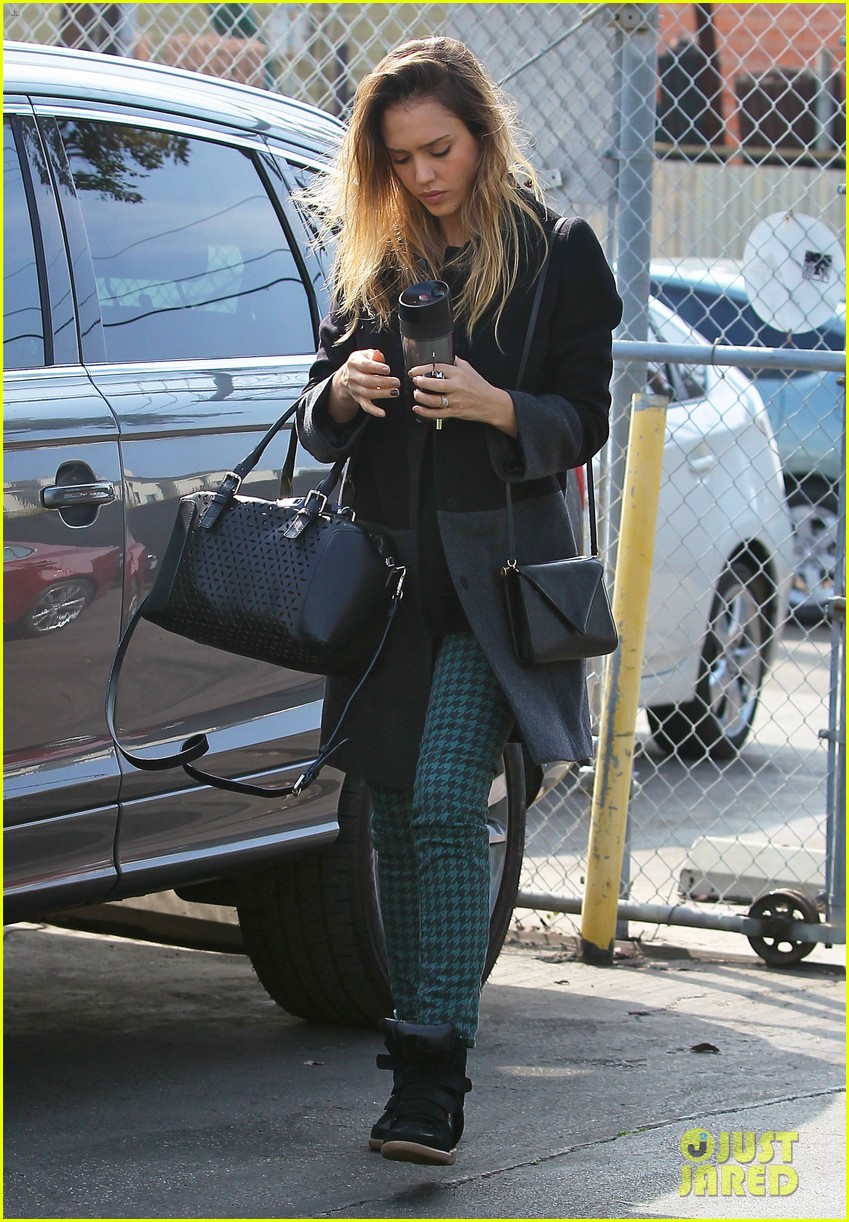 Jessica Alba: 'Escape From Planet Earth' is the Cutest Movie!: Photo ...