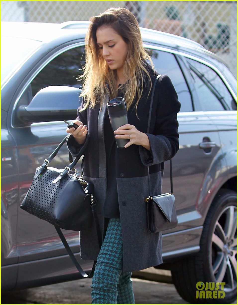 Jessica Alba: 'Escape From Planet Earth' is the Cutest Movie!: Photo ...