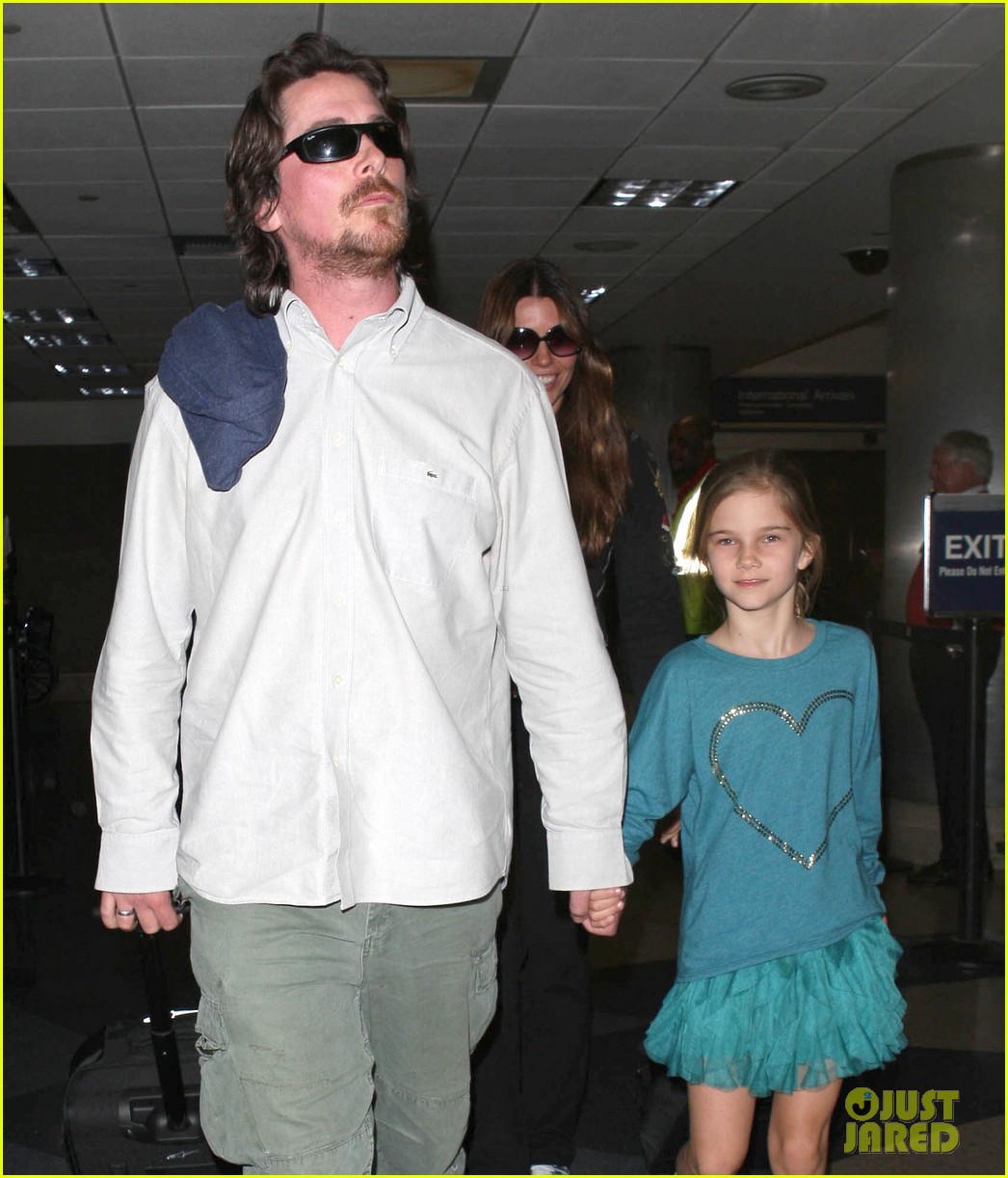 Christian Bale: Post-Birthday Family Flight!: Photo 2802523 | Celebrity ...