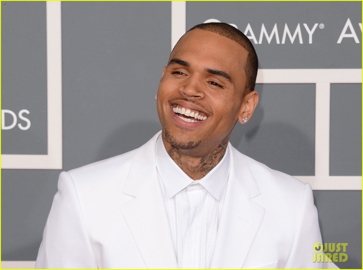 Chris Brown - Grammys 2013 Red Carpet: Photo 2809200 | Chris Brown ...