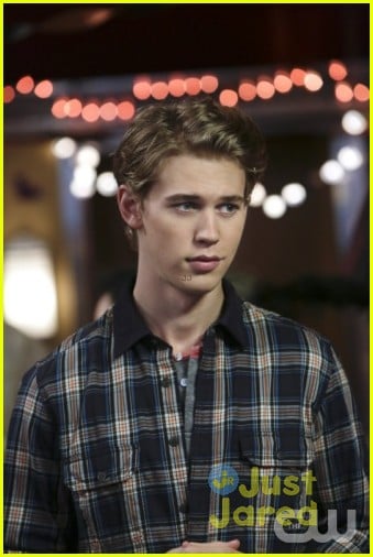 Austin Butler Interview: On Set of 'The Carrie Diaries'!: Photo 2820514 ...