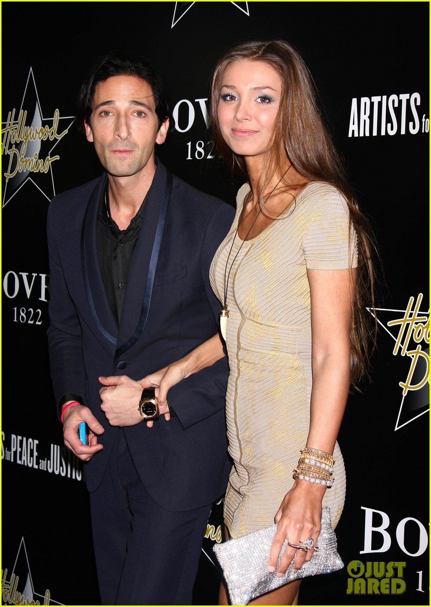 Gerard Butler: Hollywood Domino Pre-Oscar Gala!: Photo 2817017 | Adrien ...