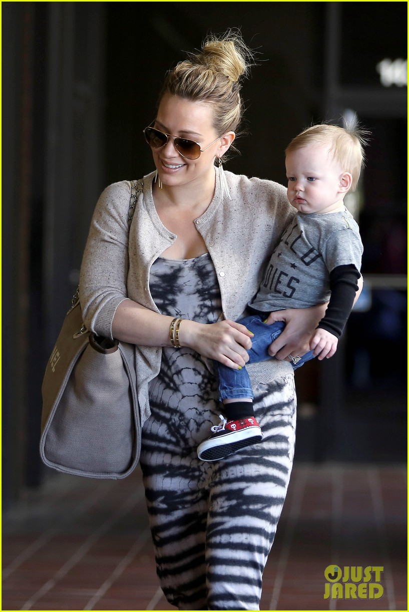 Hilary Duff: I Lost 30 Pounds After Giving Birth!: Photo 2812424 ...