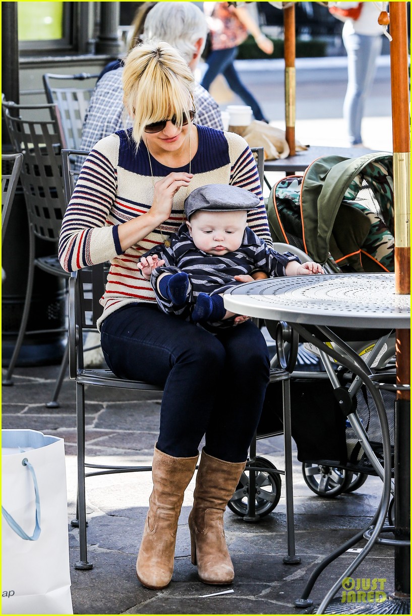 Anna Faris & Jack: Baby Gap Shopping Duo!: Photo 2813141 | Anna Faris ...
