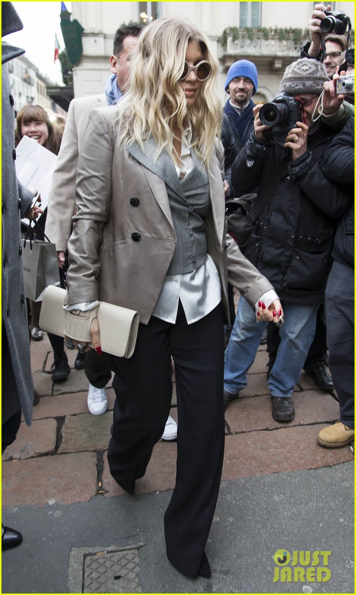 Fergie: Front Row At Emporio Armani Fashion Show: Photo 2818407 ...