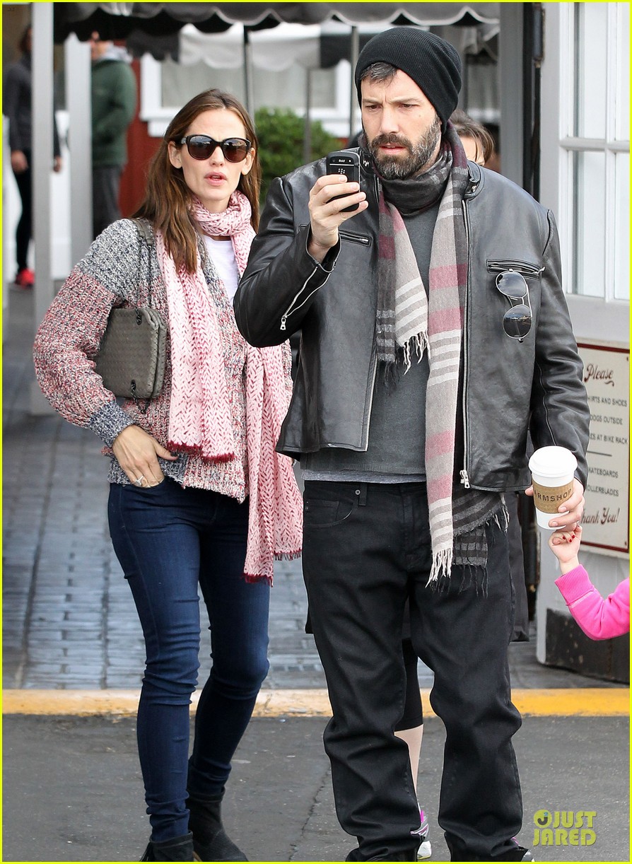 Jennifer Garner: Scarves Shopping with Sister Susannah!: Photo 2807502 ...