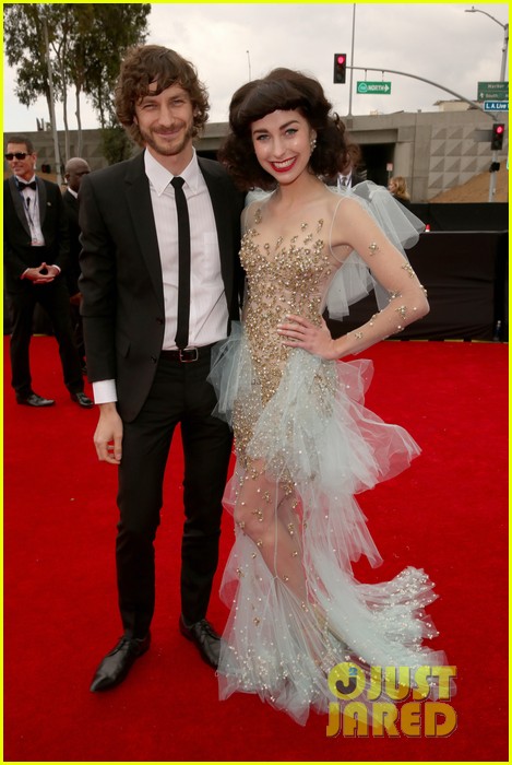 Gotye - Grammys 2013 Red Carpet with Kimbra!: Photo 2809059 | Photos ...