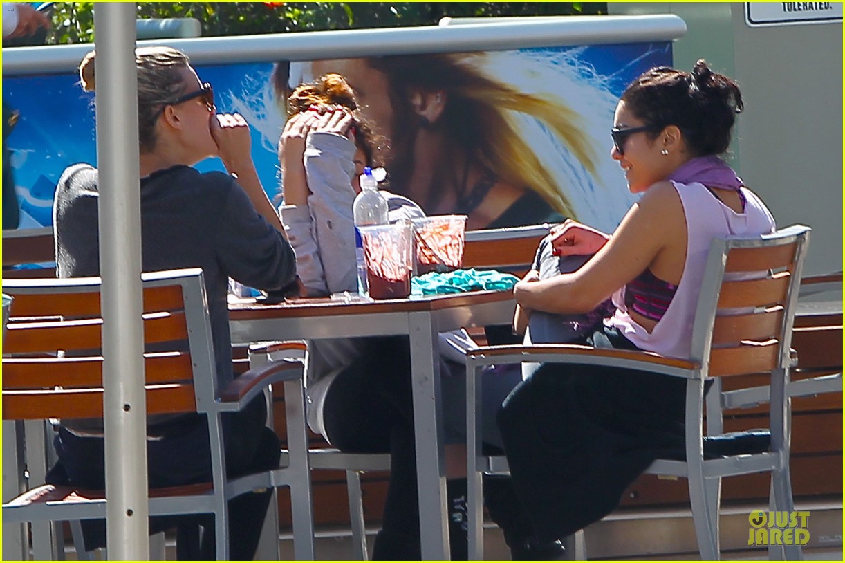 Vanessa Hudgens: 'Spring Breakers' Behind the Scenes Video- Watch Now ...