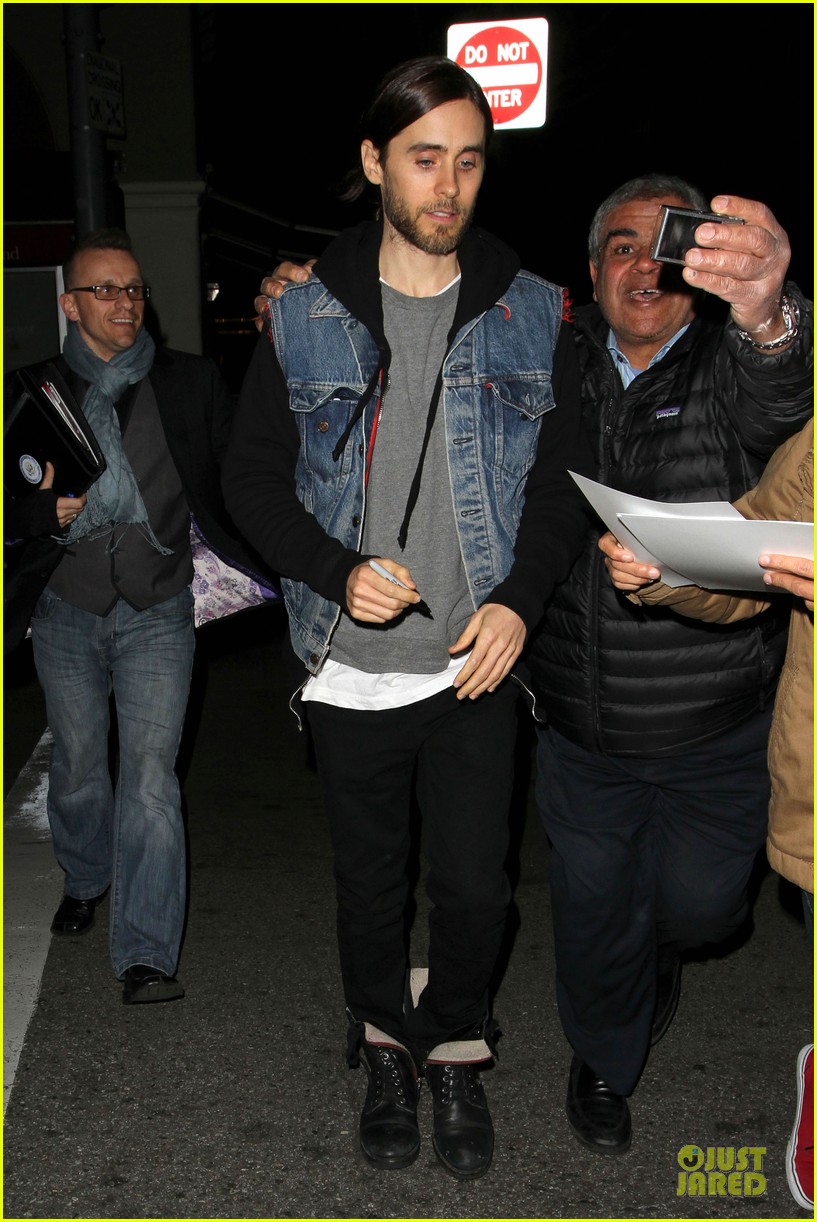 Jared Leto: Back Tatttoo Reveal with 1 Million Twitter Followers ...