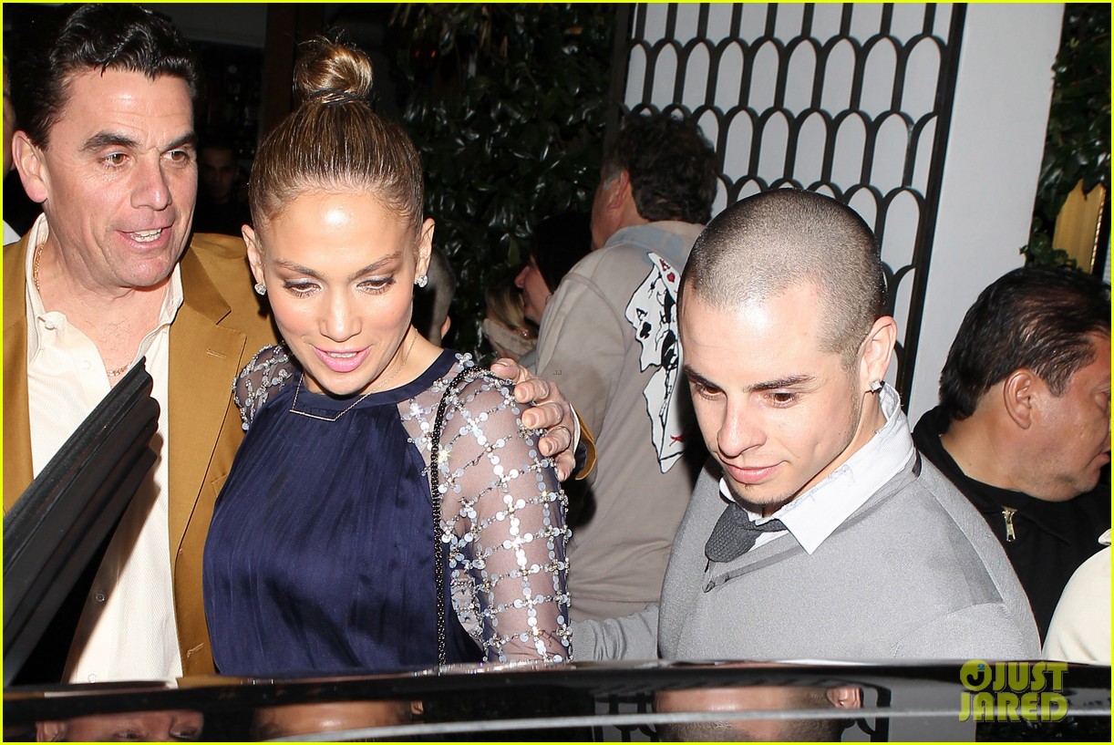Jennifer Lopez & Casper Smart: Cecconi's Couple!: Photo 2808268 ...