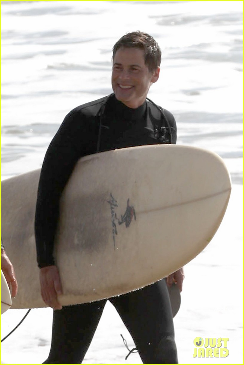 Rob Lowe: Shirtless Super Bowl Sunday Surfing!: Photo 2804420 | Rob ...