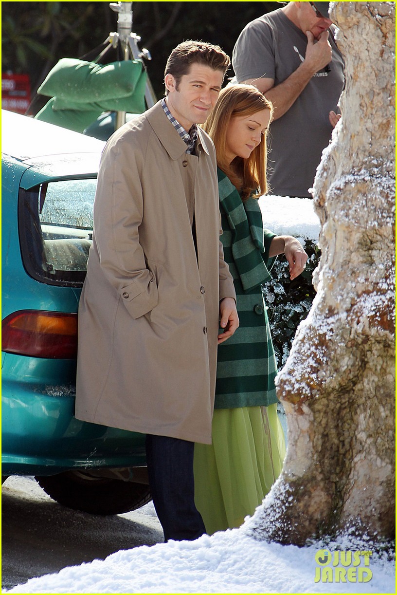 Matthew Morrison: Winter Wonderland on 'Glee' Set!: Photo 2802592 ...