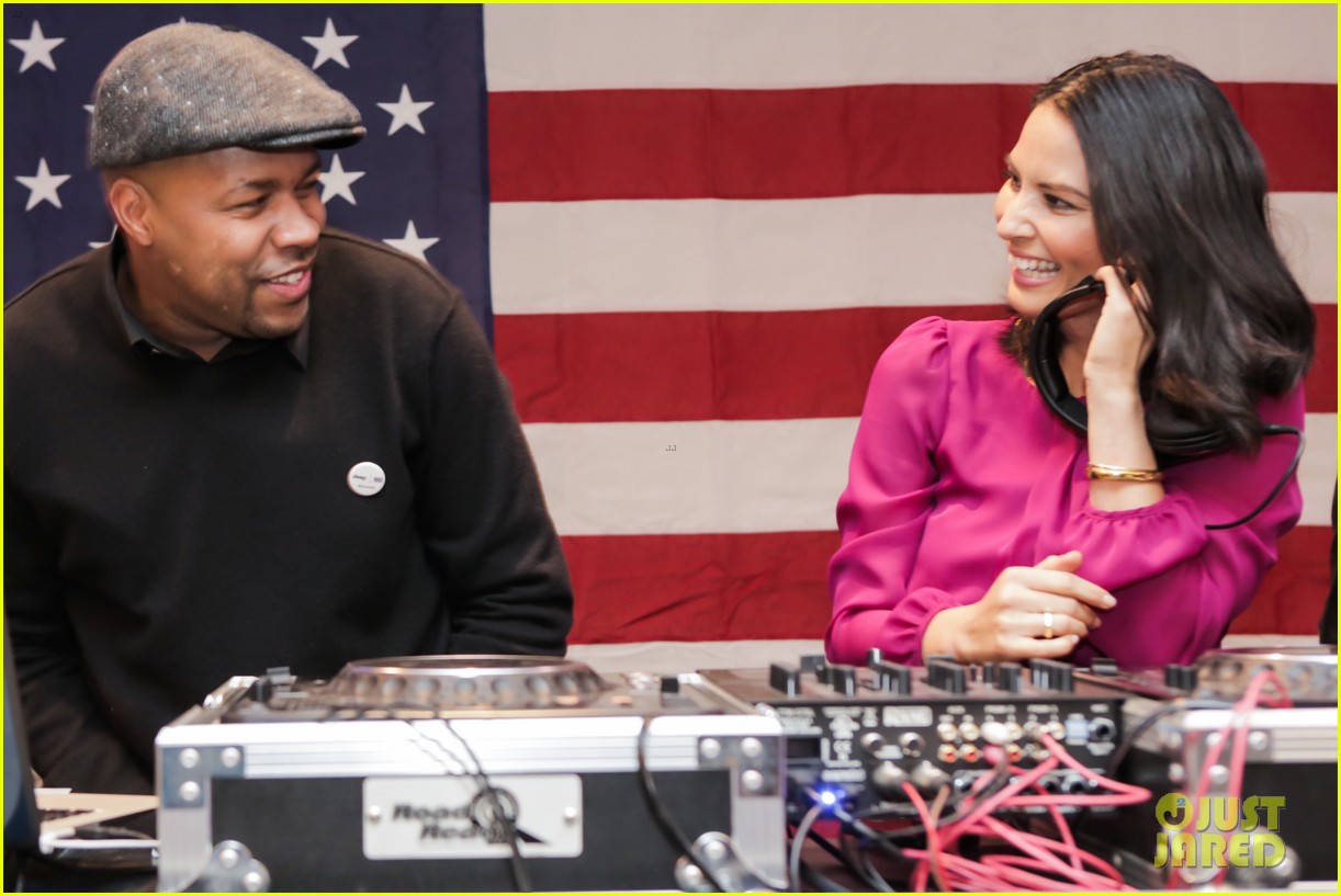 Olivia Munn: Jeep Operation Safe Return Launch Event!: Photo 2806509 ...