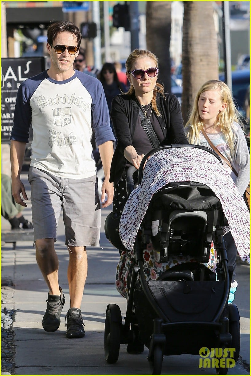 Anna Paquin: Shopping with One of Her Twins!: Photo 2805991 | Anna ...