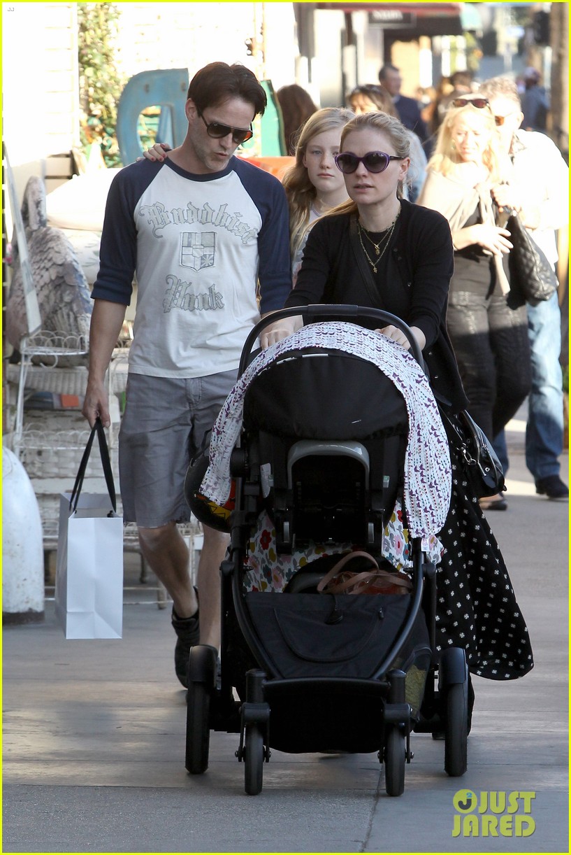 Anna Paquin: Shopping with One of Her Twins!: Photo 2806005 | Anna ...