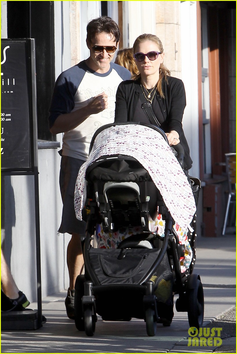 Anna Paquin: Shopping with One of Her Twins!: Photo 2806006 | Anna ...