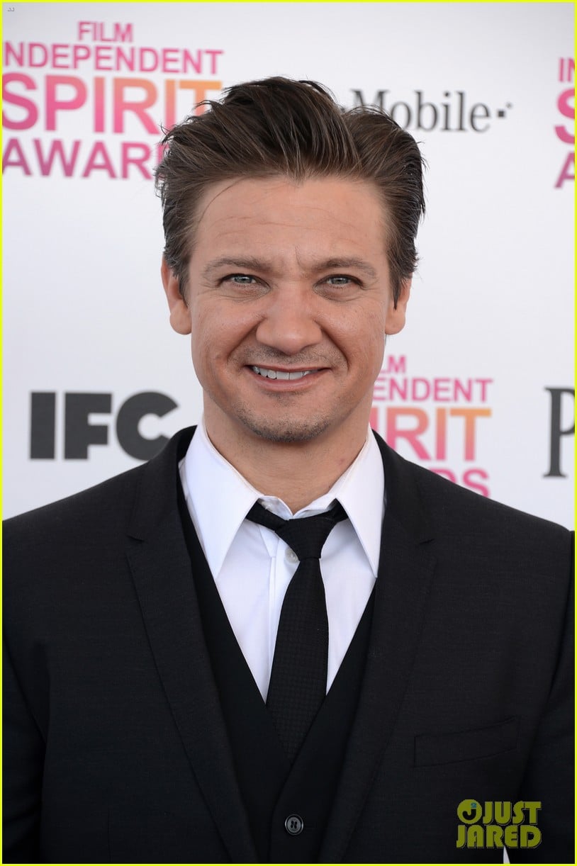 Jeremy Renner & Daniel Radcliffe - Independent Spirit Awards 2013 ...