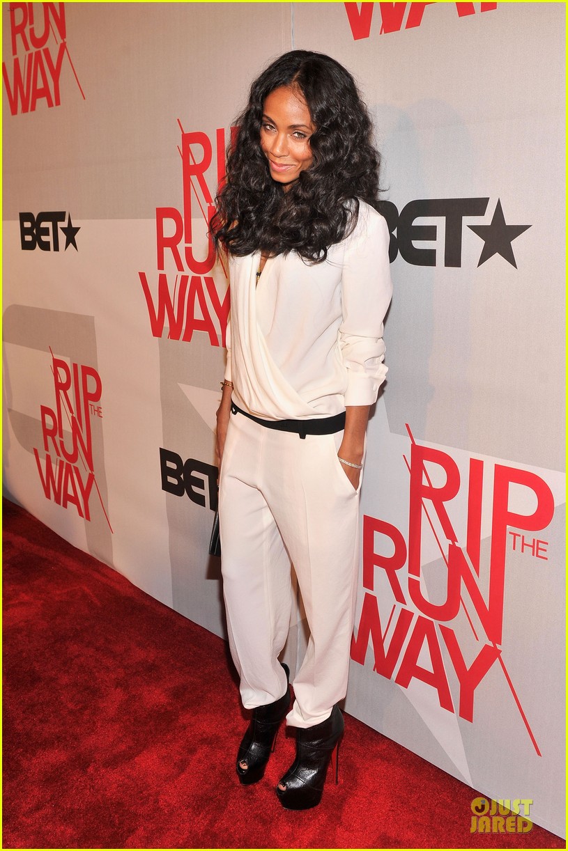 Willow & Jaden Smith: BET's Rip The Runway Show!: Photo 2822062 ...