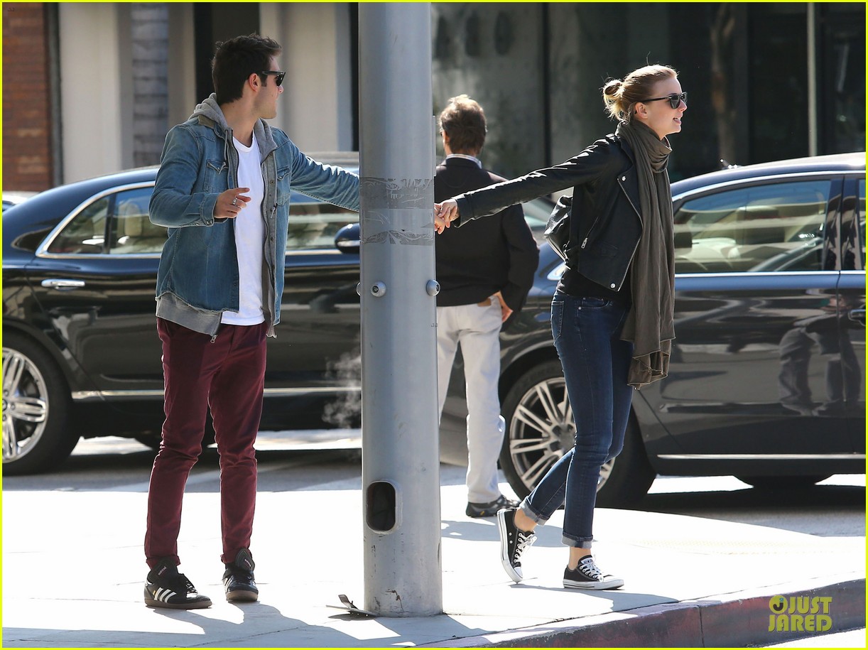 Emily VanCamp & Josh Bowman: Joseph Martin Salon Couple!: Photo 2809691 ...