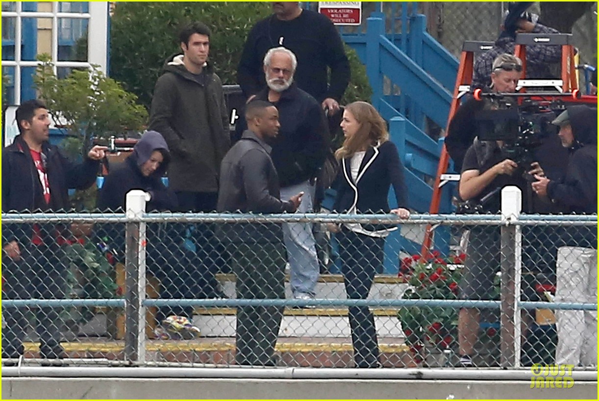 Emily VanCamp & Josh Bowman: Joseph Martin Salon Couple!: Photo 2809701 ...