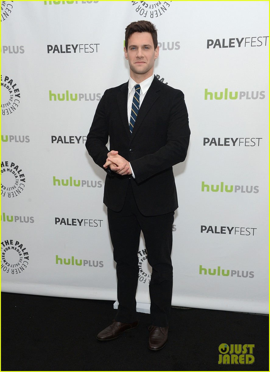 Justin Bartha & Andrew Rannells: 'New Normal' at PaleyFest!: Photo ...