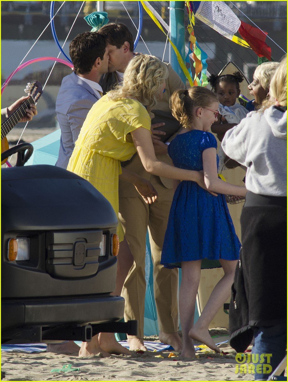 Andrew Rannells & Justin Bartha: 'New Normal' Beach Filming!: Photo ...