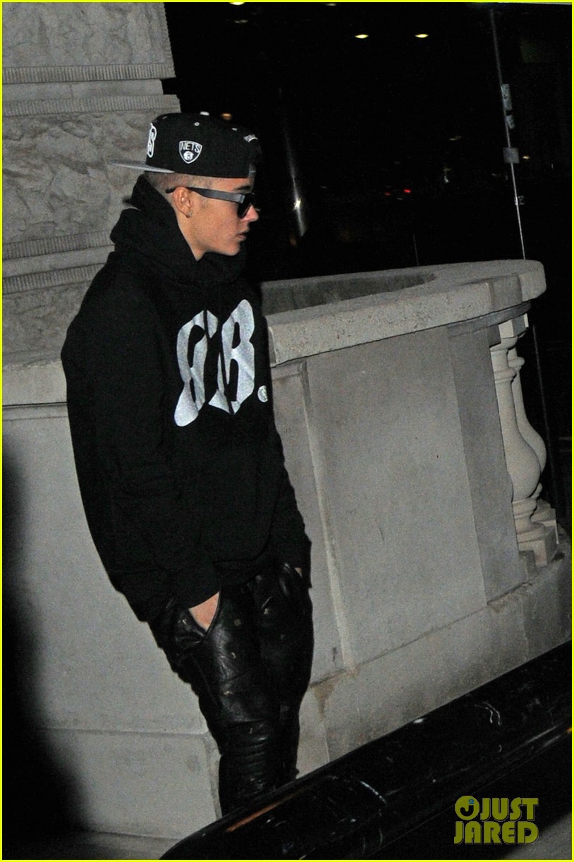 Justin Bieber: Mint Leaf Dinner: Photo 2824365 | Justin Bieber Photos ...