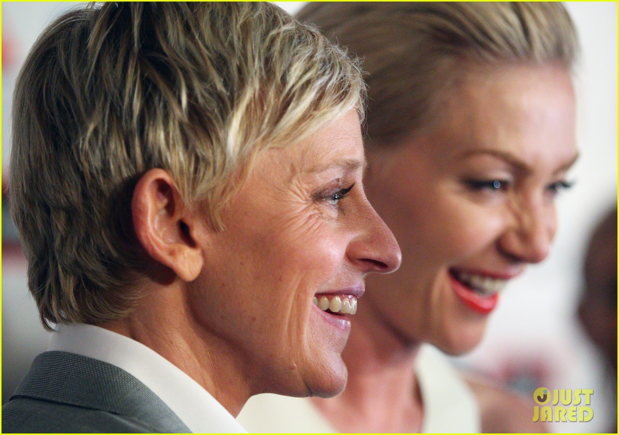Ellen DeGeneres & Portia de Rossi: 'Ellen' Show Hits Melbourne!: Photo ...