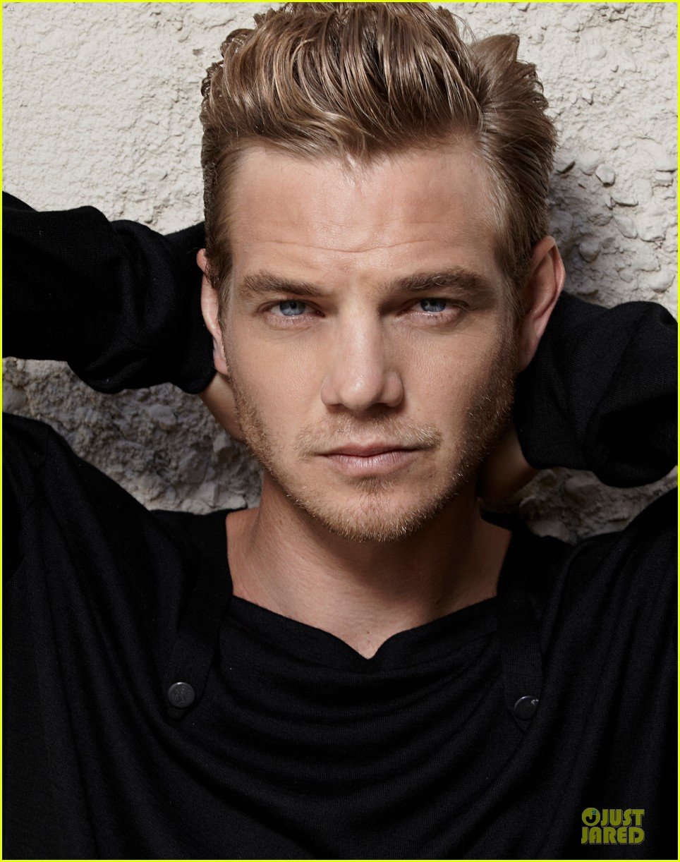 Taylor Handley: 'Vegas' Exclusive Interview!: Photo 2827576 | Exclusive ...