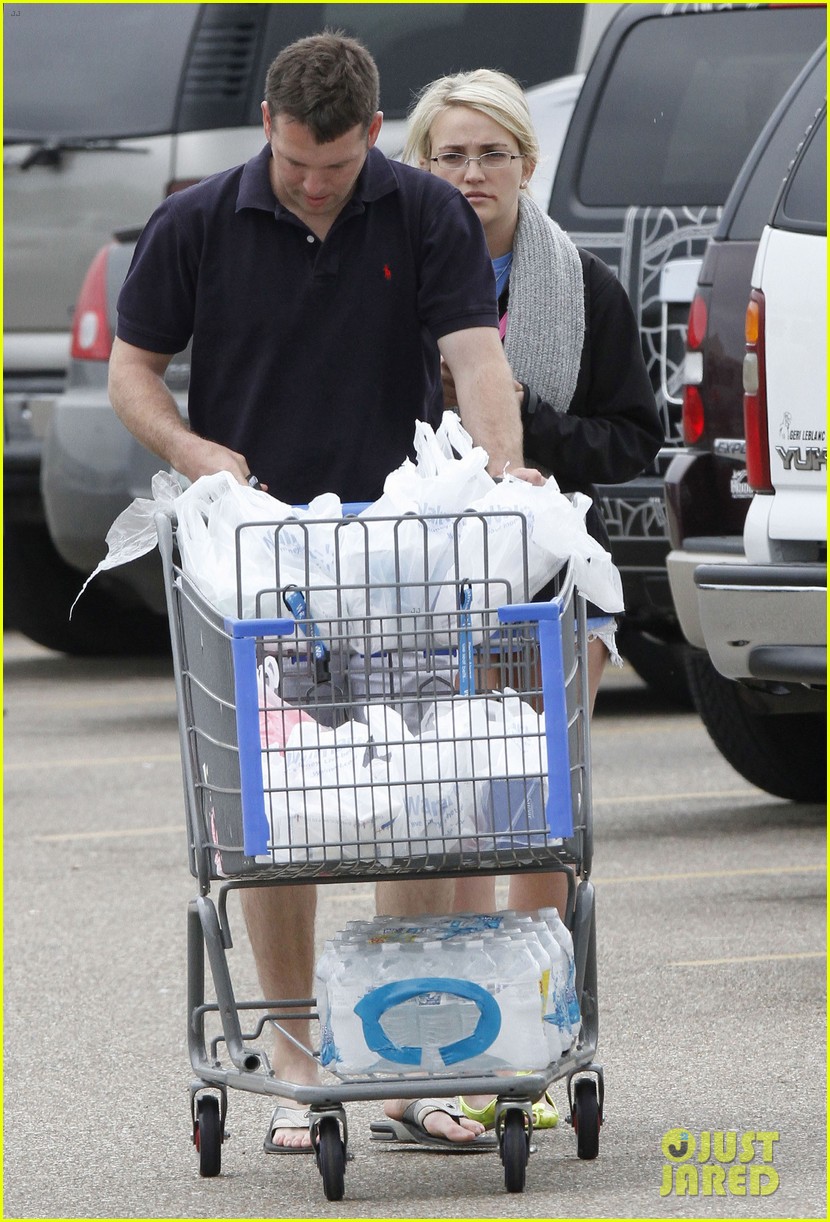 Jamie Lynn Spears: Grocery Shopping with Jamie Watson!: Photo 2840641 ...