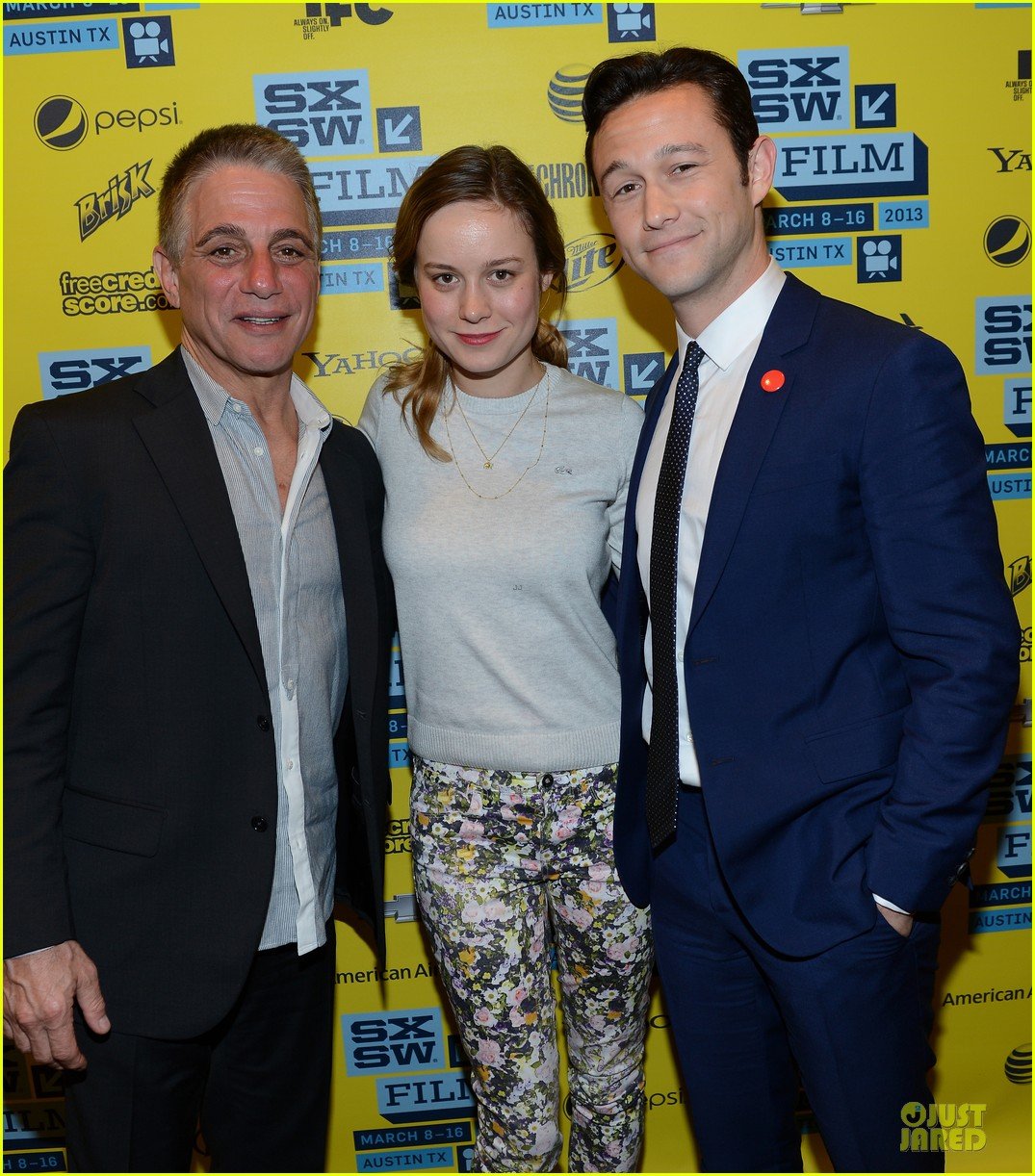 Joseph Gordon-Levitt: 'Don Jon' Photo Op at SXSW!: Photo 2829192 | Brie Larson, Joseph Gordon ...