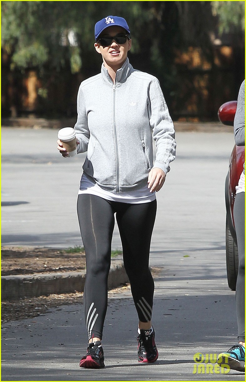Katy Perry: Sunny Morning Workout!: Photo 2826580 | Katy Perry Pictures ...