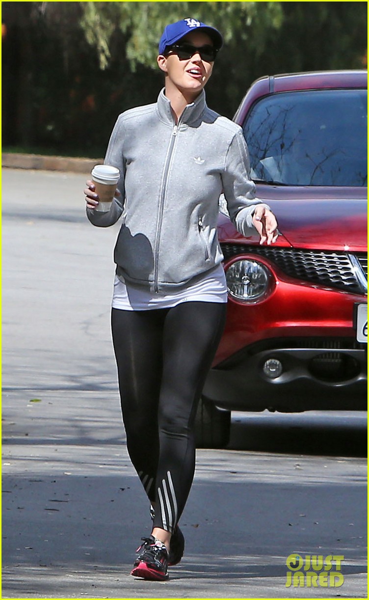 Katy Perry: Sunny Morning Workout!: Photo 2826583 | Katy Perry Photos ...