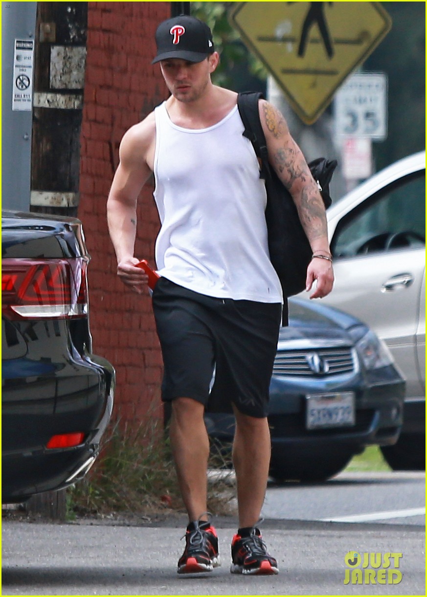Ryan Phillippe: Muscle Tank Workout Man!: Photo 2838737 | Ryan ...
