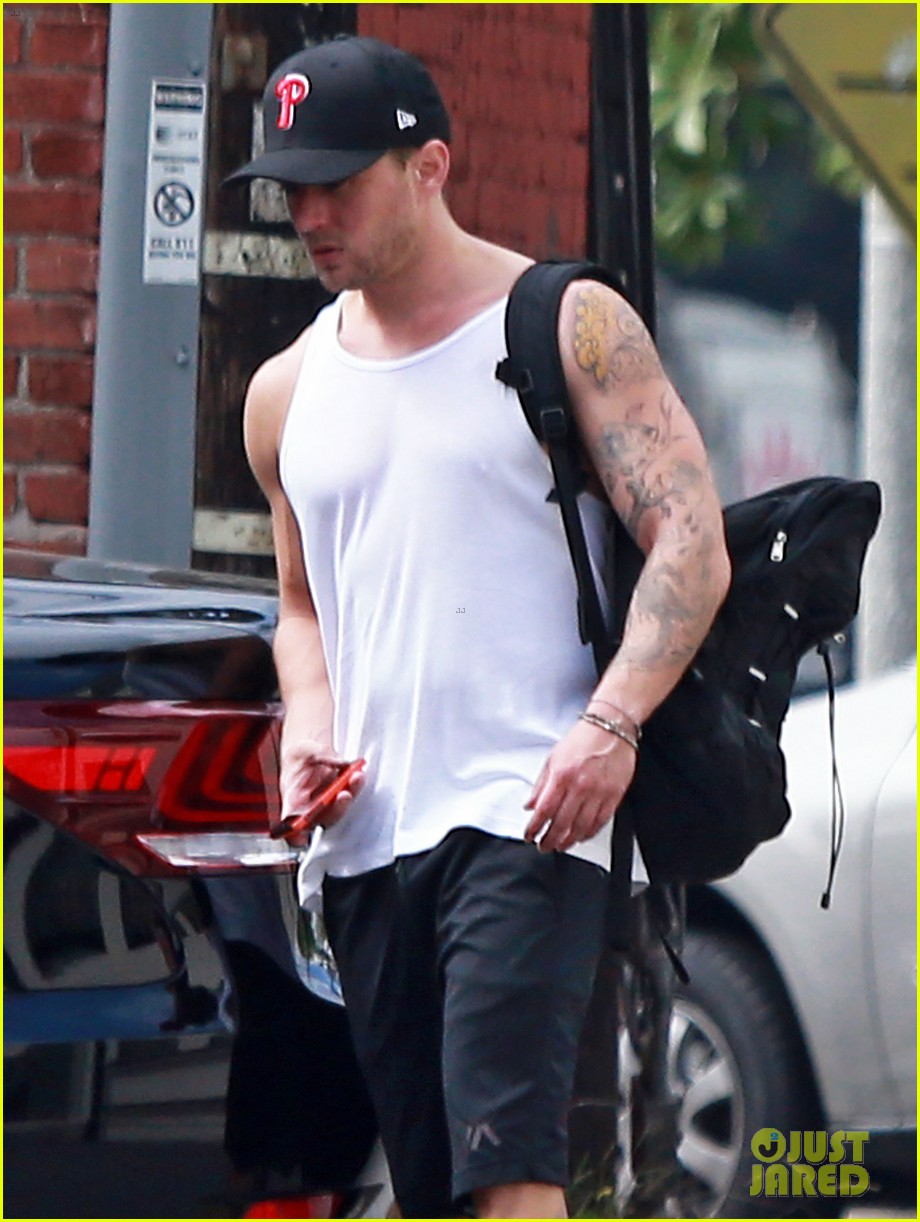 Ryan Phillippe: Muscle Tank Workout Man!: Photo 2838738 | Ryan ...