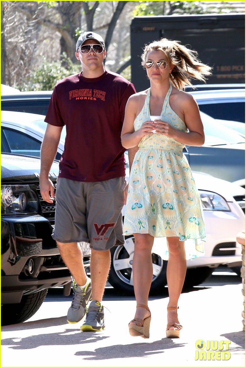 Britney Spears & David Lucado: Forever Bella Tanning Stop!: Photo ...