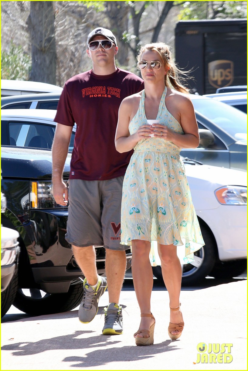 Britney Spears & David Lucado: Forever Bella Tanning Stop!: Photo ...