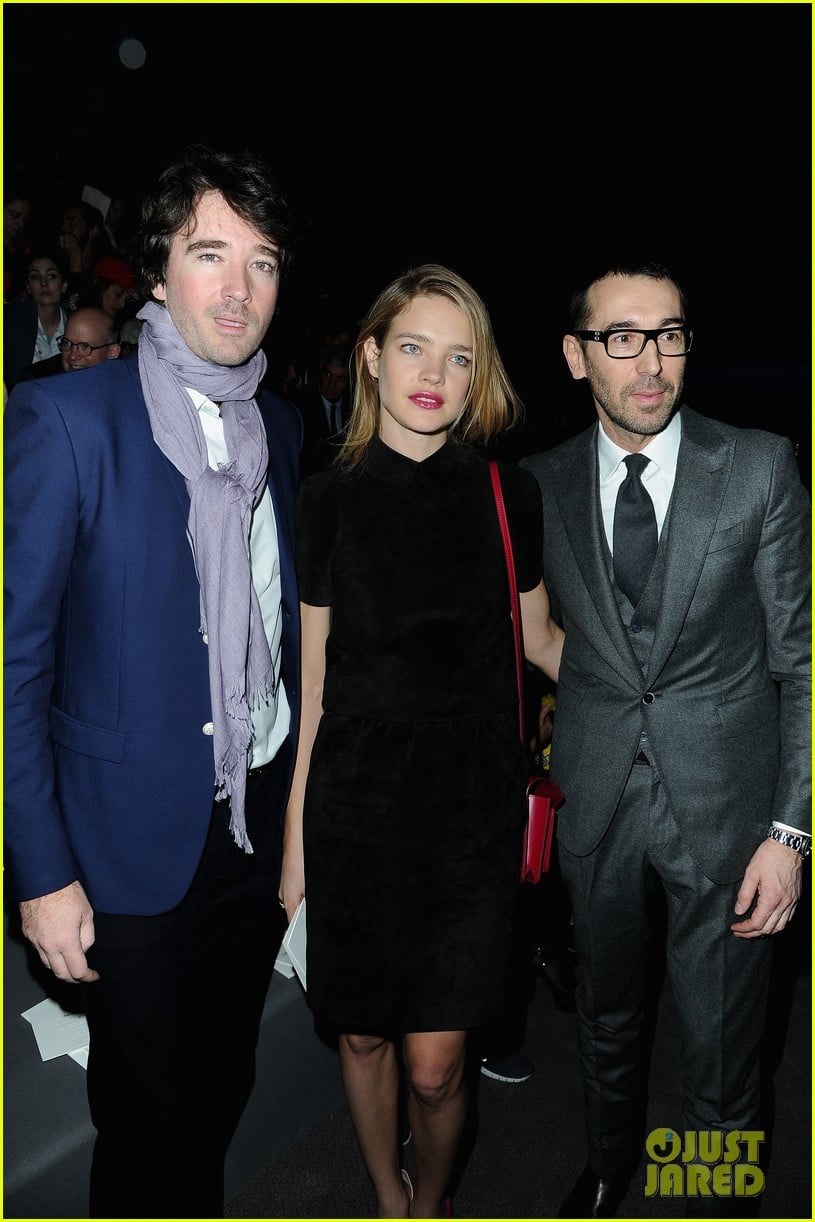 Naomi Watts & Jessica Chastain: Louis Vuitton Fashion Show!: Photo ...