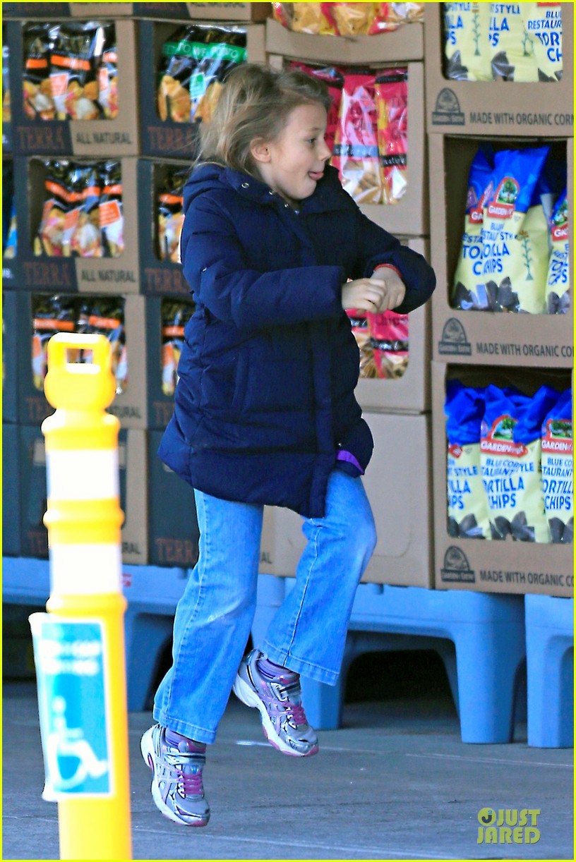 Michelle Williams & Matilda: Grocery Shopping in New York City!: Photo ...
