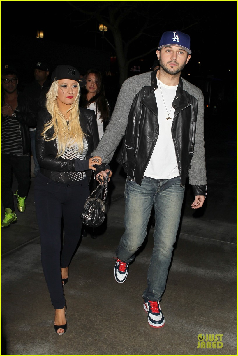 Christina Aguilera & Matthew Rutler: Rihanna Concert Date!: Photo ...