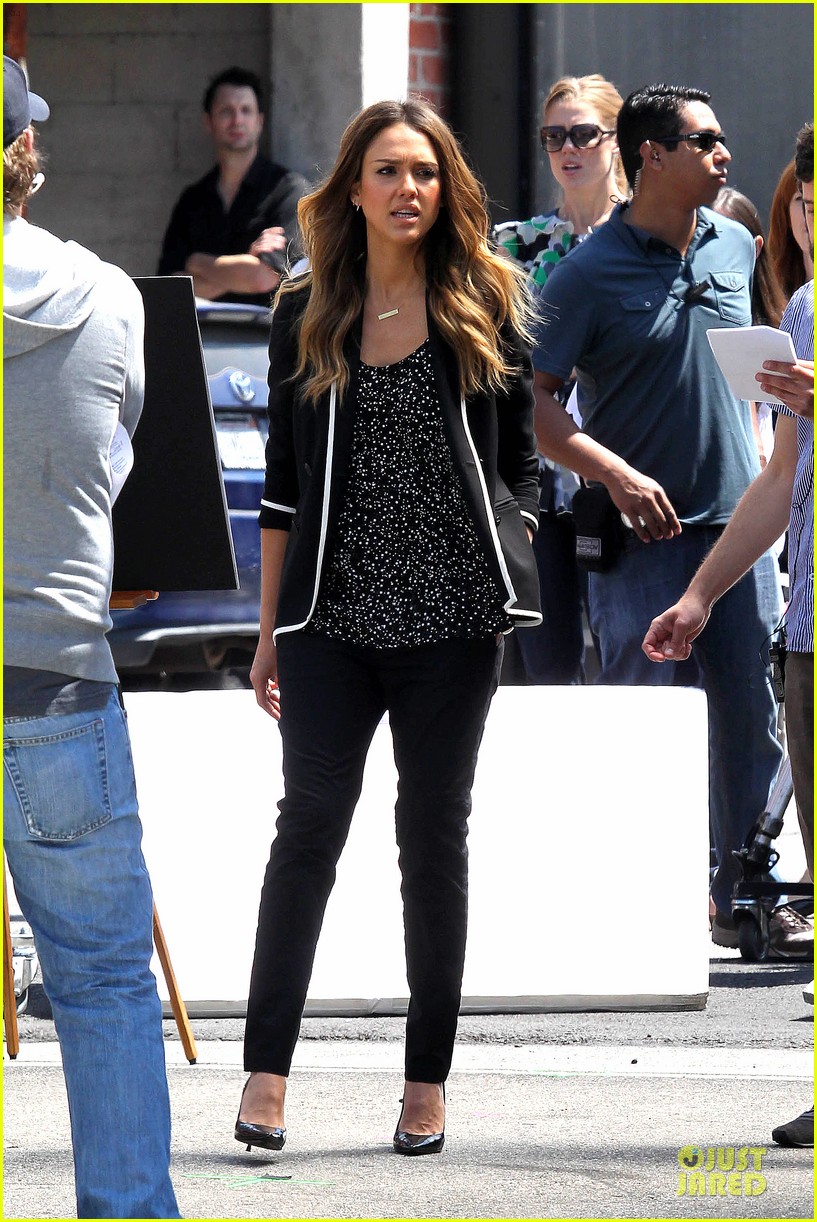 Jessica Alba: Commercial Filming in Santa Monica!: Photo 2856235 | Cash ...
