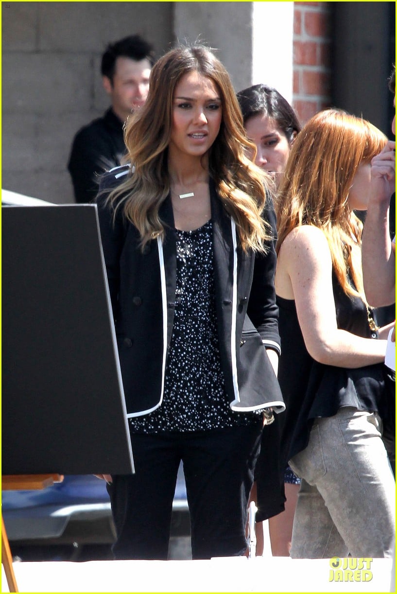 Jessica Alba: Commercial Filming in Santa Monica!: Photo 2856239 | Cash ...