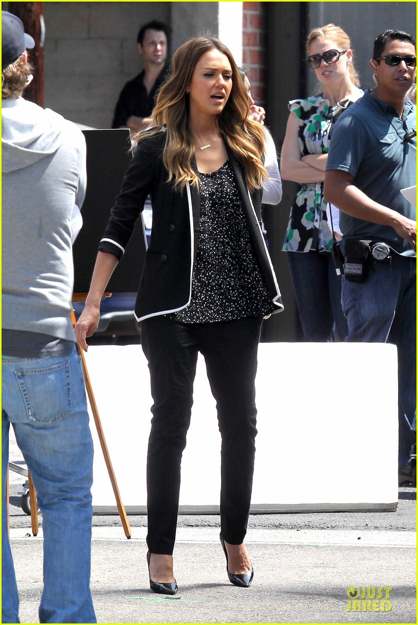 Jessica Alba: Commercial Filming in Santa Monica!: Photo 2856241 | Cash ...