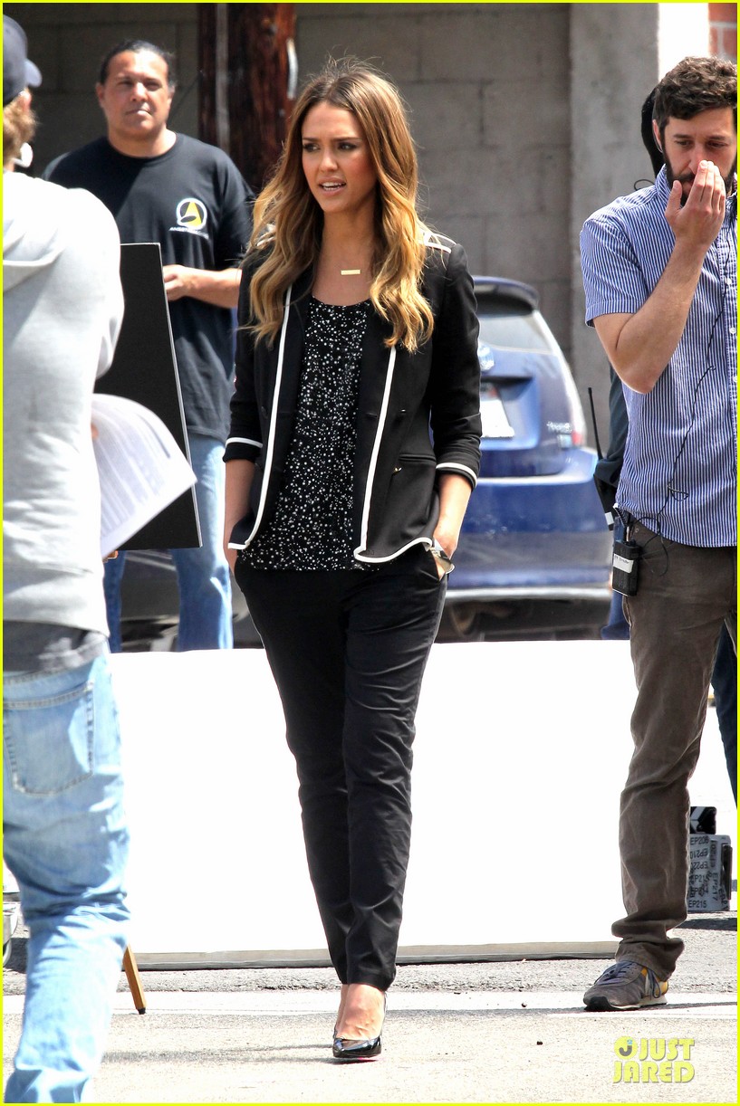 Jessica Alba: Commercial Filming in Santa Monica!: Photo 2856242 | Cash ...