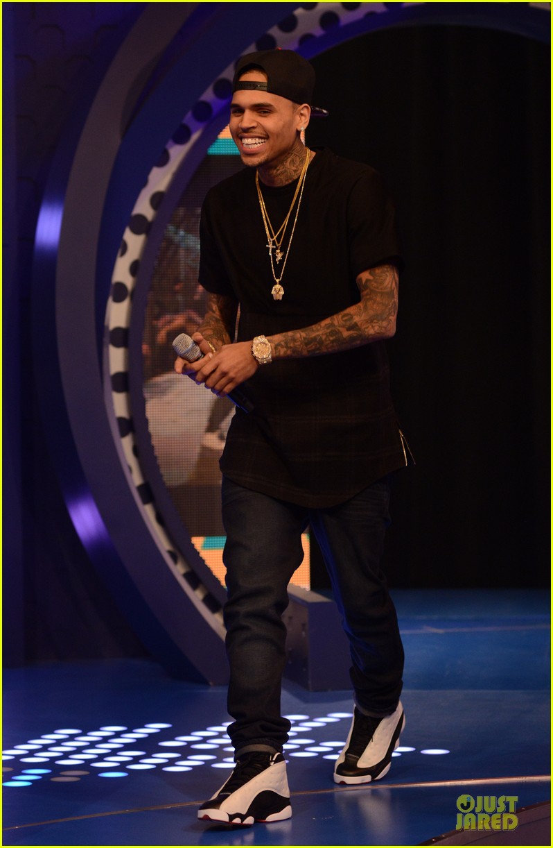 Chris Brown: 'Fine China' Promotion on '106 & Park'!: Photo 2841658 ...