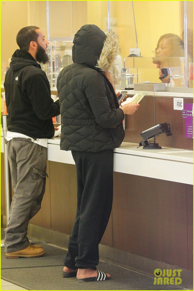 Amanda Bynes: Birthday Smiles in New York City!: Photo 2842795 | Amanda ...