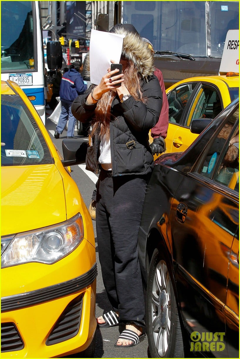 Amanda Bynes: Birthday Smiles in New York City!: Photo 2842800 | Amanda ...