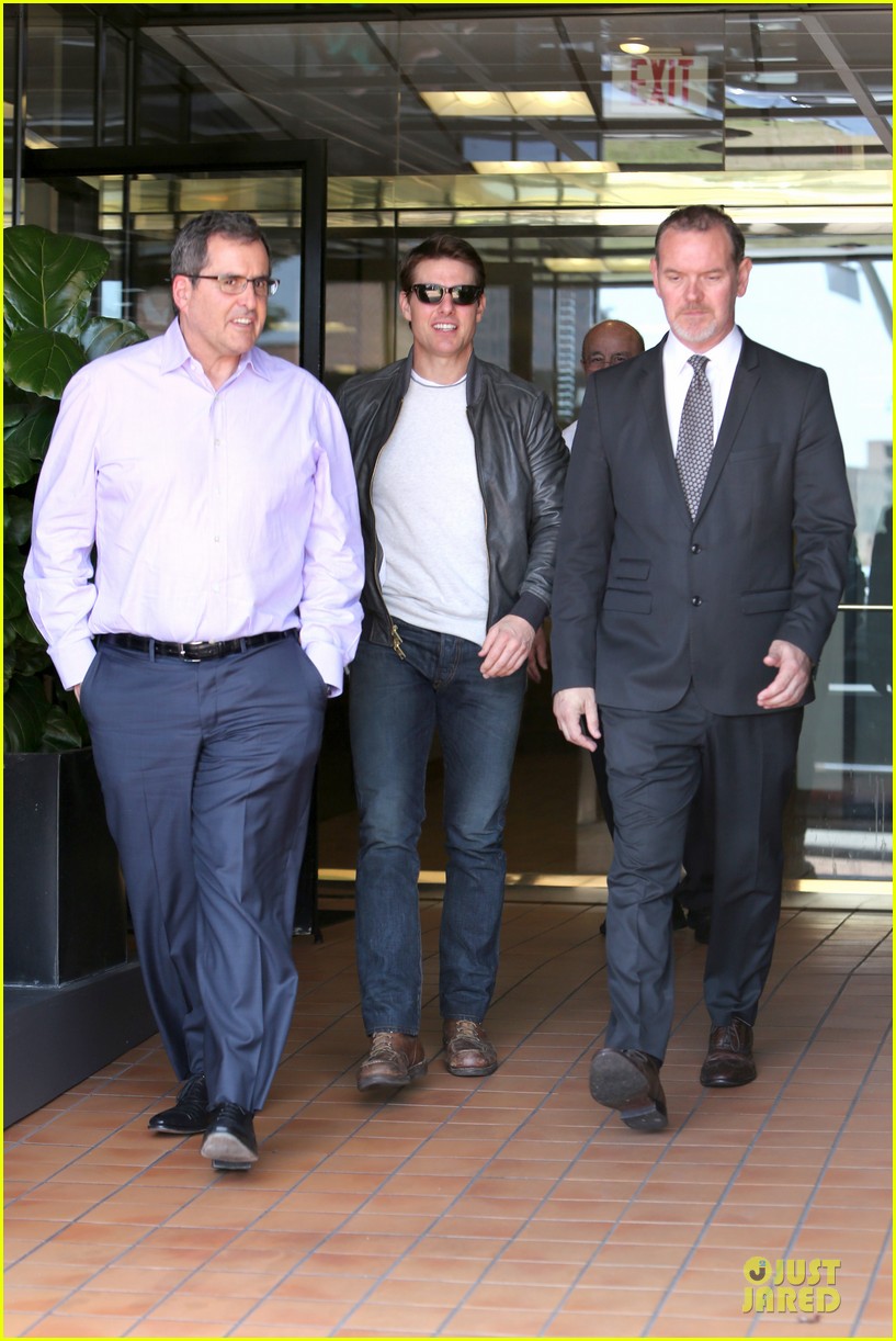 Tom Cruise: Generous & Passionate, Raves J.J. Abrams!: Photo 2856747 ...